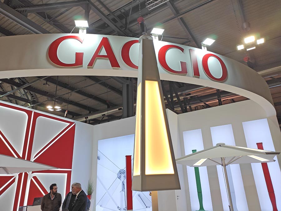“Ombrelloni al Salone del Mobile” – Gaggio - TESS