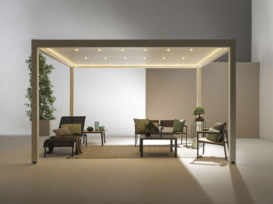 Minimal e smart: Gibus presenta la nuova pergola bioclimatica Movie - TESS